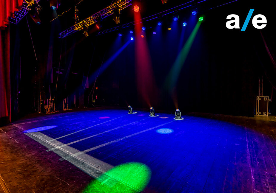 Tips & tricks to improve your stage lighting setup in the theatre